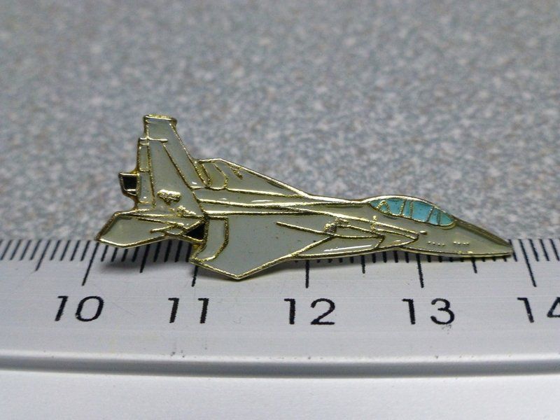 PIN PINS FLUGZEUG Airline Aviatik Armee Militär | Kaufen auf Ricardo