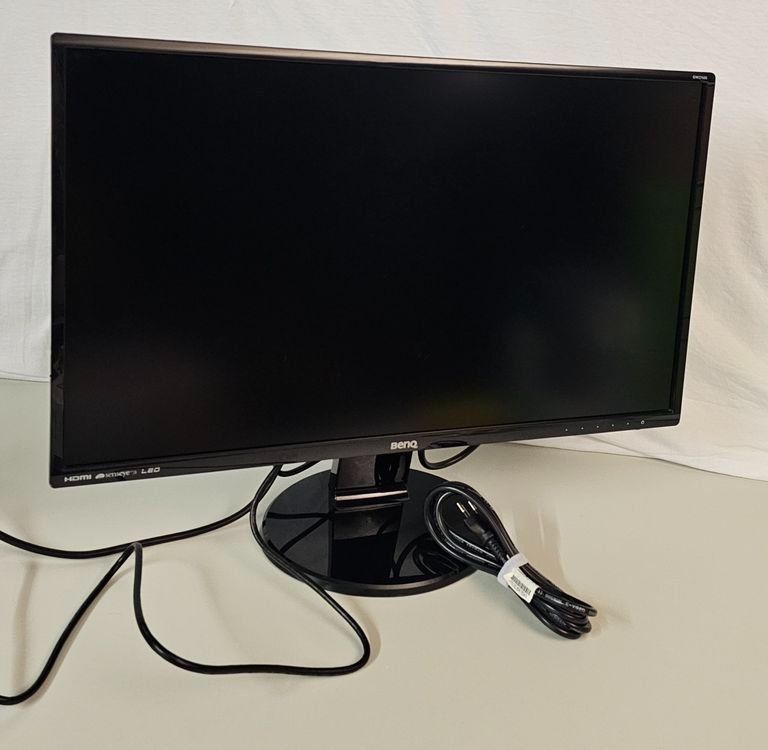 BenQ GL2760B 27″ Full HD Monitor – VGA/DVI, guter Zustand (Gebraucht ...