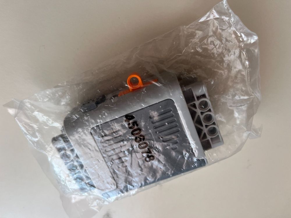 Lego Batteriebox Power Functions 8881 für Motor V33 NEU 8043 (Neu und ...