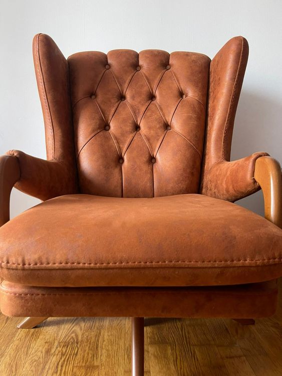 Eleganter Retro-Sessel im Chesterfield-Stil – Perfekte Kombi (Gebraucht ...