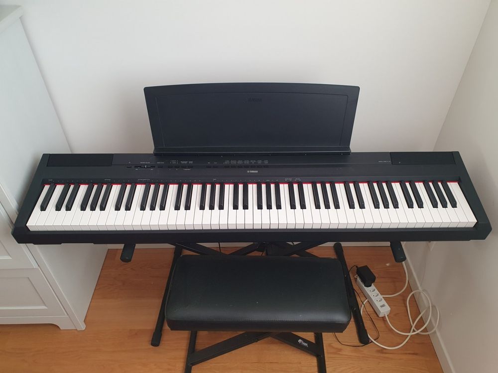 YAMAHA P-115B PIANO DIGITALE (Gebraucht) in Lugano für CHF 200 – nur Abholung auf Ricardo kaufen
