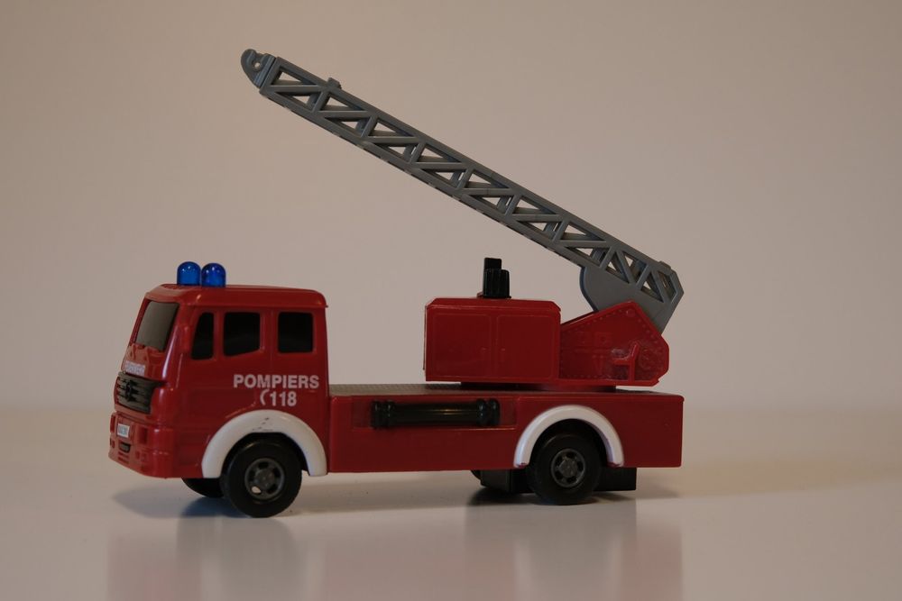 Rettungsfahrzeuge | Kaufen auf Ricardo