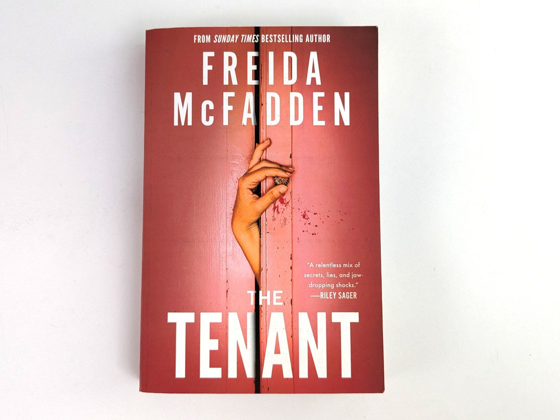 SOURCEBOOKS Freida McFadden The Tenant (Neu (gemäss Beschreibung)) in ...