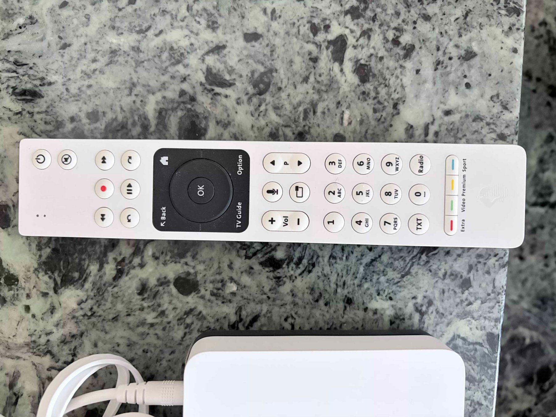 Swisscom TV Box – Inkl. Fernbedienung und Stromkabel! (Gebraucht) in ...