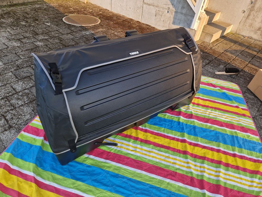 Thule Backspace XT Box für Anhängerkupplung (Gebraucht) in Bichwil für ...