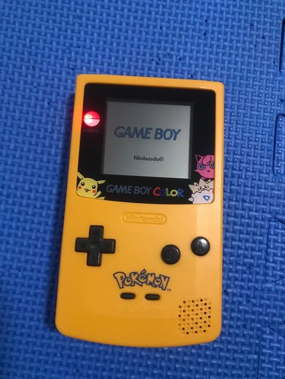 Nintendo Game Boy Color Pokémon Custom | Kaufen auf Ricardo