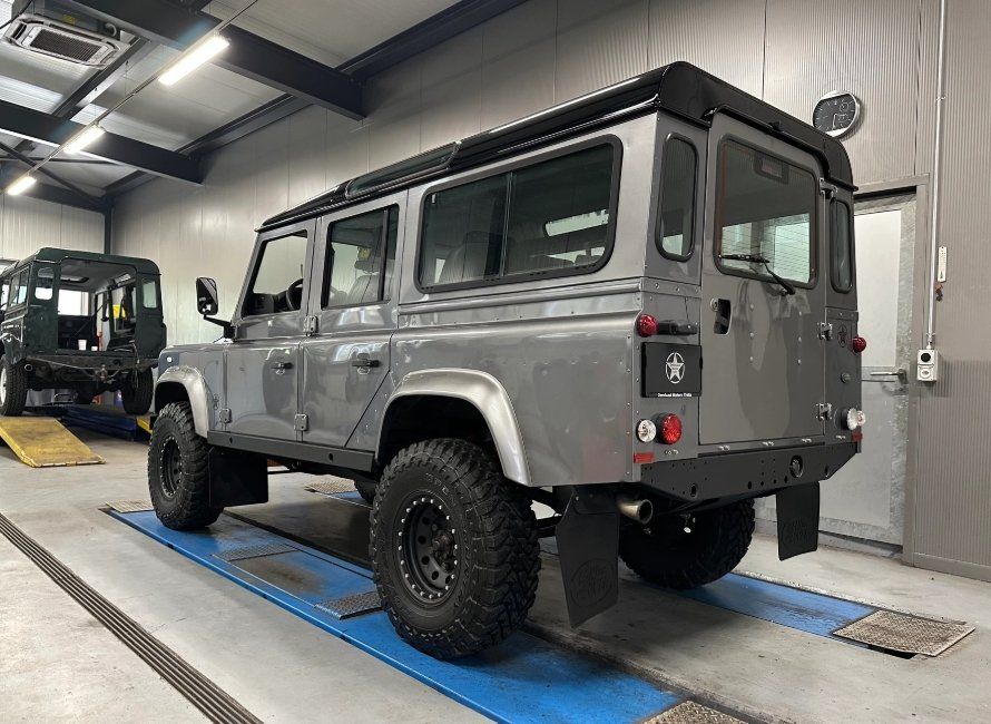 LAND ROVER Defender 110 SW 2.4Tdc (Usato) a Flühli LU per CHF 59900 ...