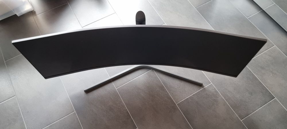 Curved PC Monitor Samsung / 49 Zoll Bildschirmdiagonale (Gebraucht) in ...
