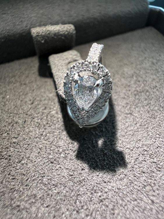 MESSIKA Mono clip Haut MY TWIN PS 0,15CT or blanc (Neuf avec emballage d'origine) à pour CHF ...