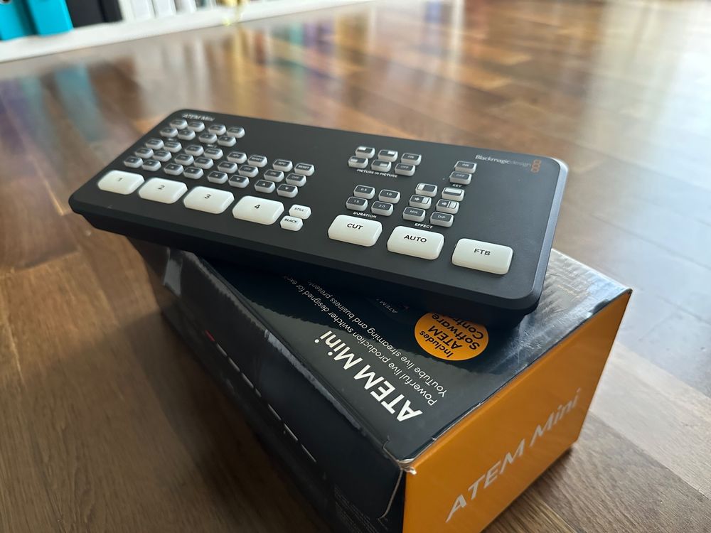 Blackmagic ATEM Mini / HDMI Switcher (Gebraucht) in Einsiedeln für CHF ...