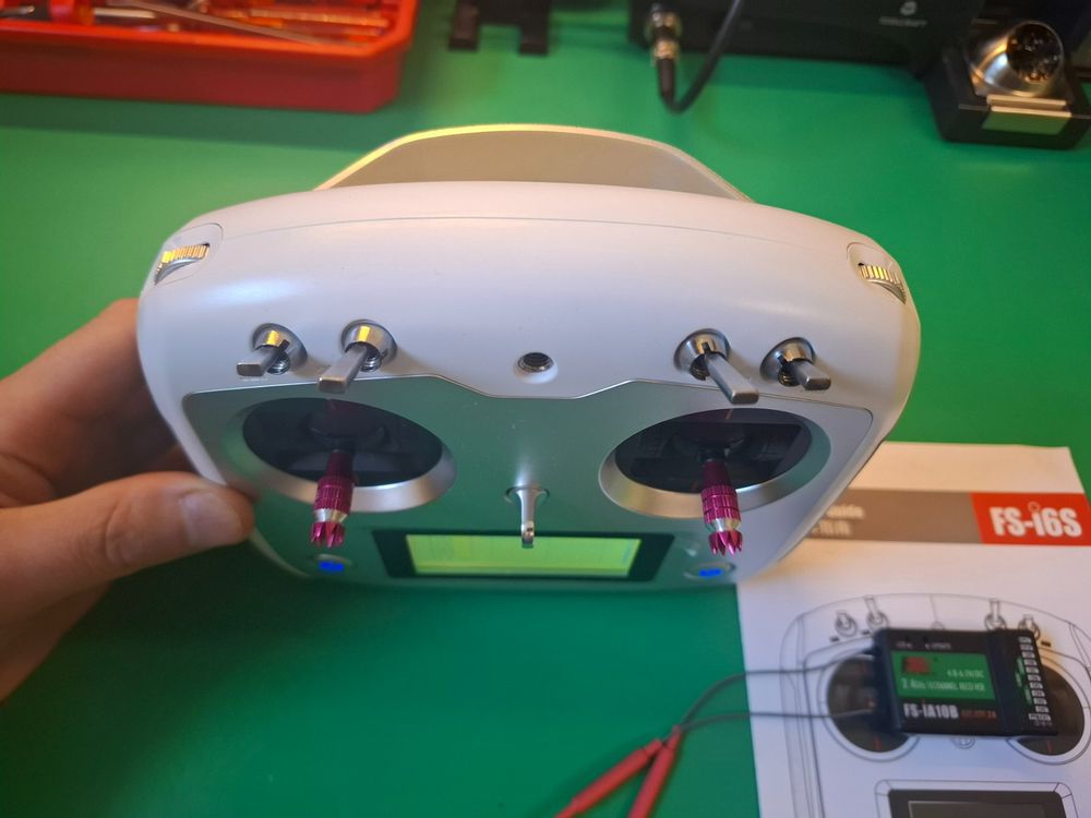 FLYSKY FS-i6S 10-Kanal Fernsteuerung mit Empfänger | Kaufen auf Ricardo