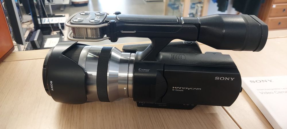 Sony NEX-VG10, FullHD Wechselobjektiv-System Camcorder | Kaufen auf Ricardo
