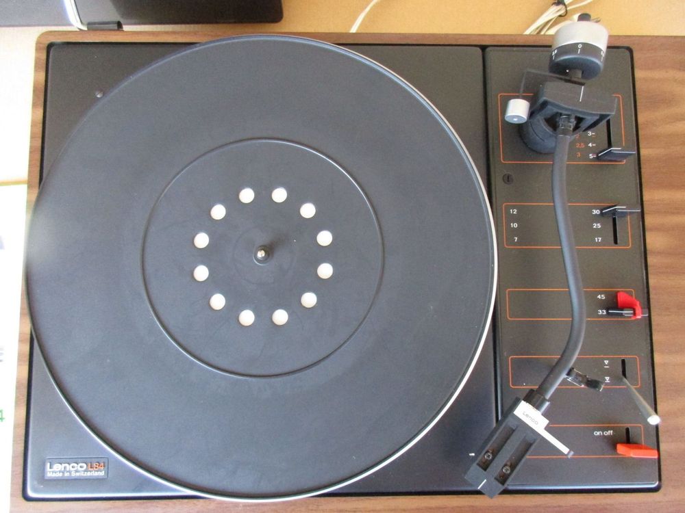 Plattenspieler Lenco L84 | Kaufen auf Ricardo