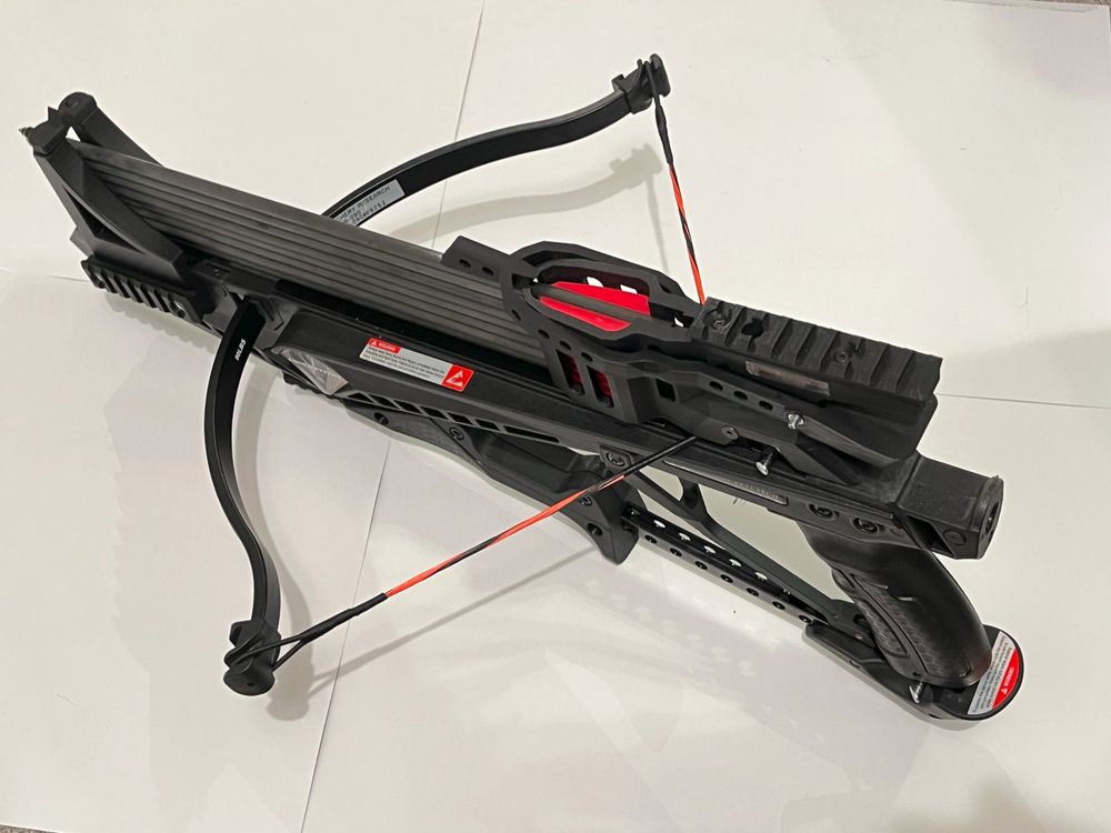 Armbrust EK Cobra R9 mit 15-Zoll-Pfeil-Magazin analog Adder (Neu ...