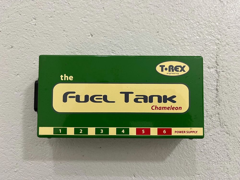 T REX Fuel Tank Chameleon (Gebraucht) in Uitikon Waldegg für CHF 95 ...