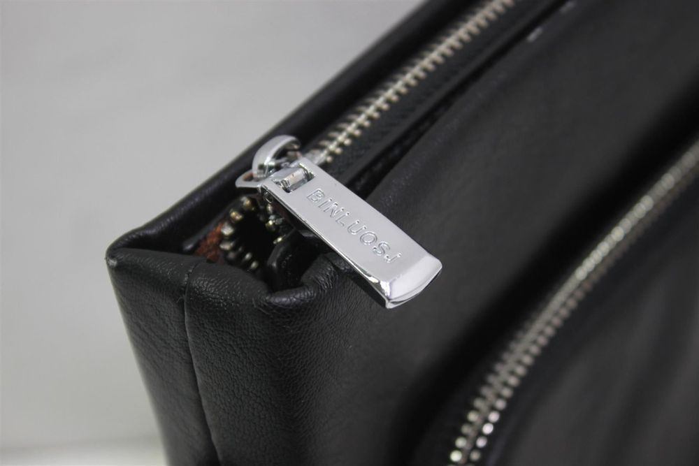 B.L. SHIJIA Umhängetasche (19100722) (Gebraucht) in Zürich für CHF 25 ...