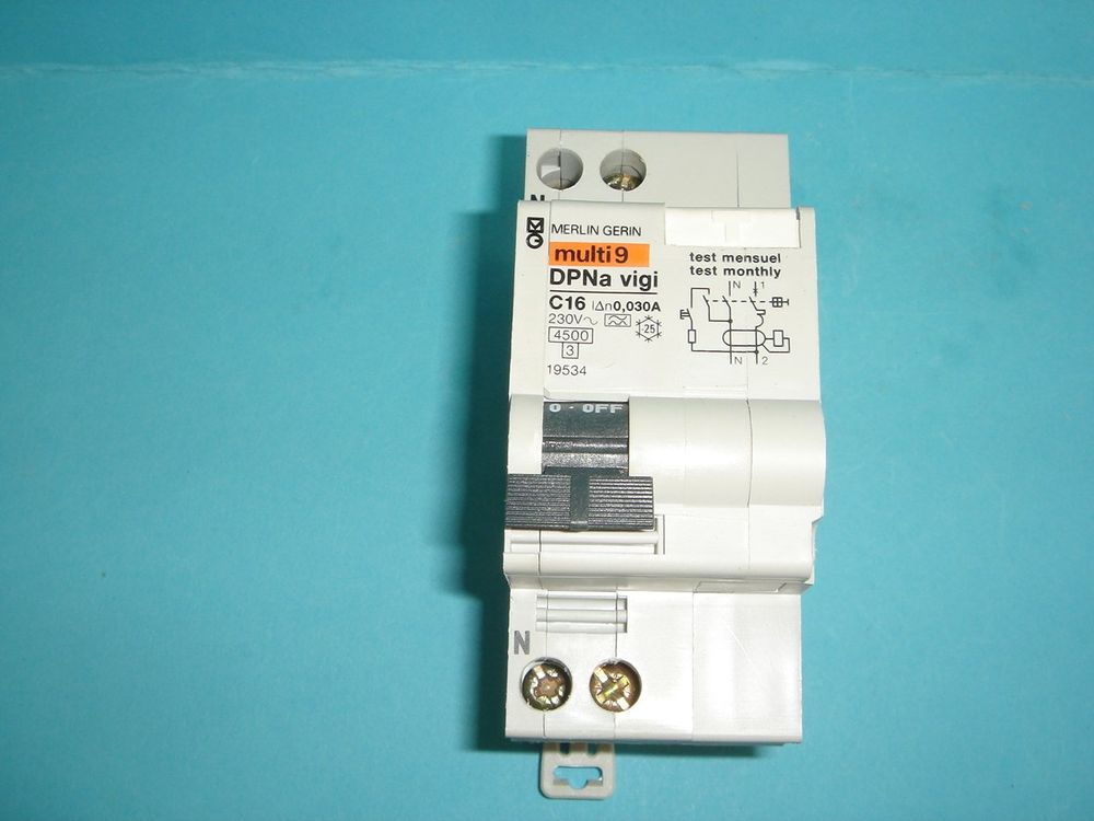 FI-Schalter MERLIN GERIN multi9 DPNa vigi C16 30mA | Kaufen auf Ricardo