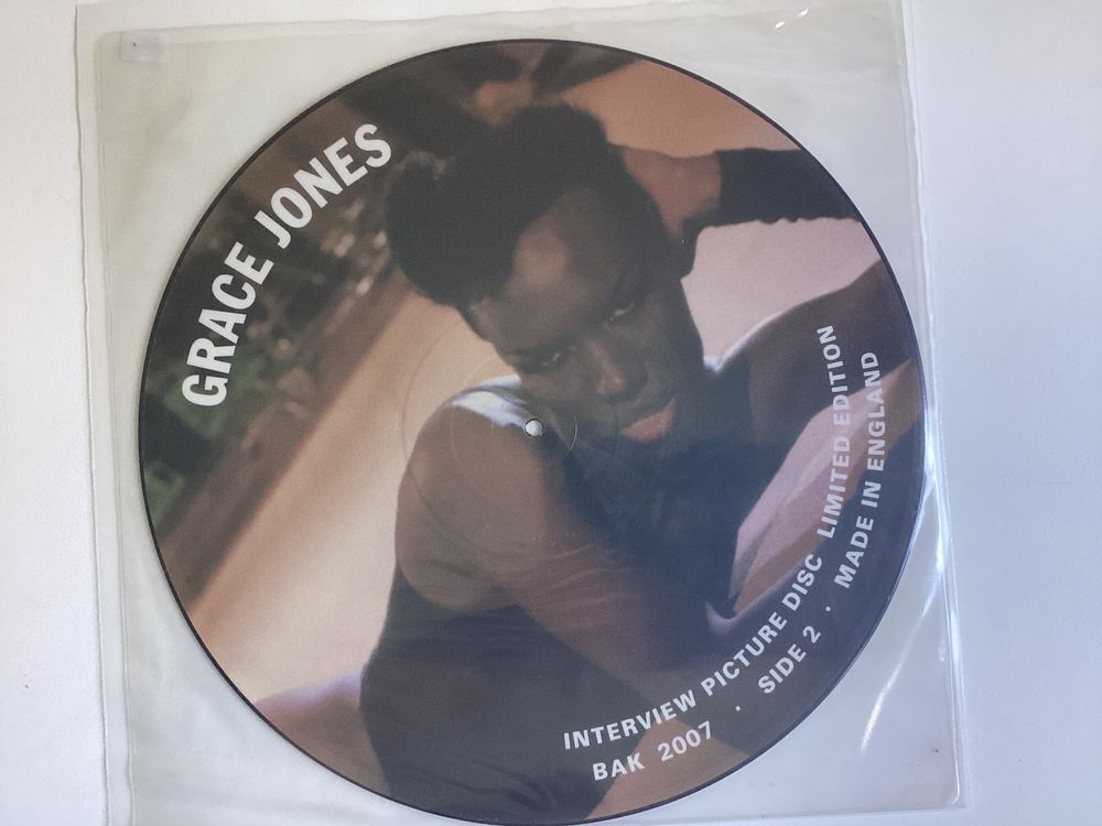 Grace Jones Picture-Disc-LP - Interview | Kaufen auf Ricardo