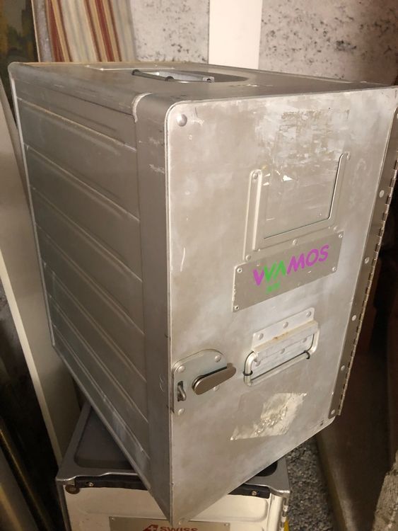 Wamos Airline galley box / trolley | Kaufen auf Ricardo Wamos Airline galley box / trolley | Kaufen auf Ricardo