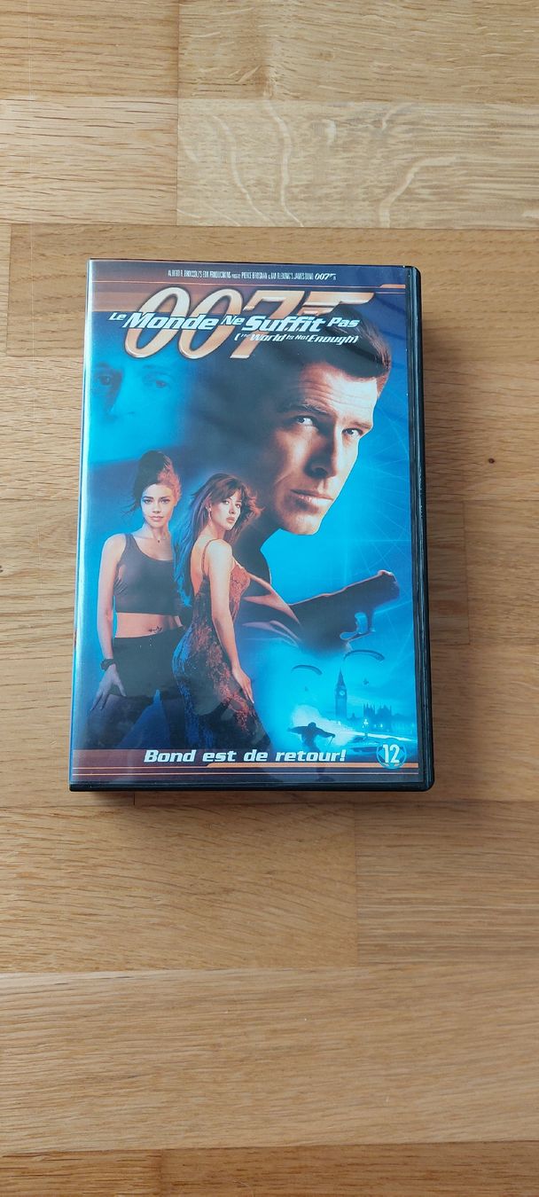 007 James Bond Le monde ne suffit pas VHS cassette (D'occasion) à ...