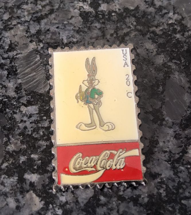 Bugs Bunny Coca Cola Anstecker USA 20c (Gebraucht) in Diegten für CHF 1 ...