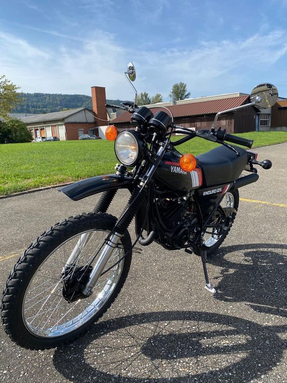 YAMAHA DT 125 mit Veteran (Gebraucht) in Dornach für CHF 3900 – nur Abholung auf Ricardo kaufen