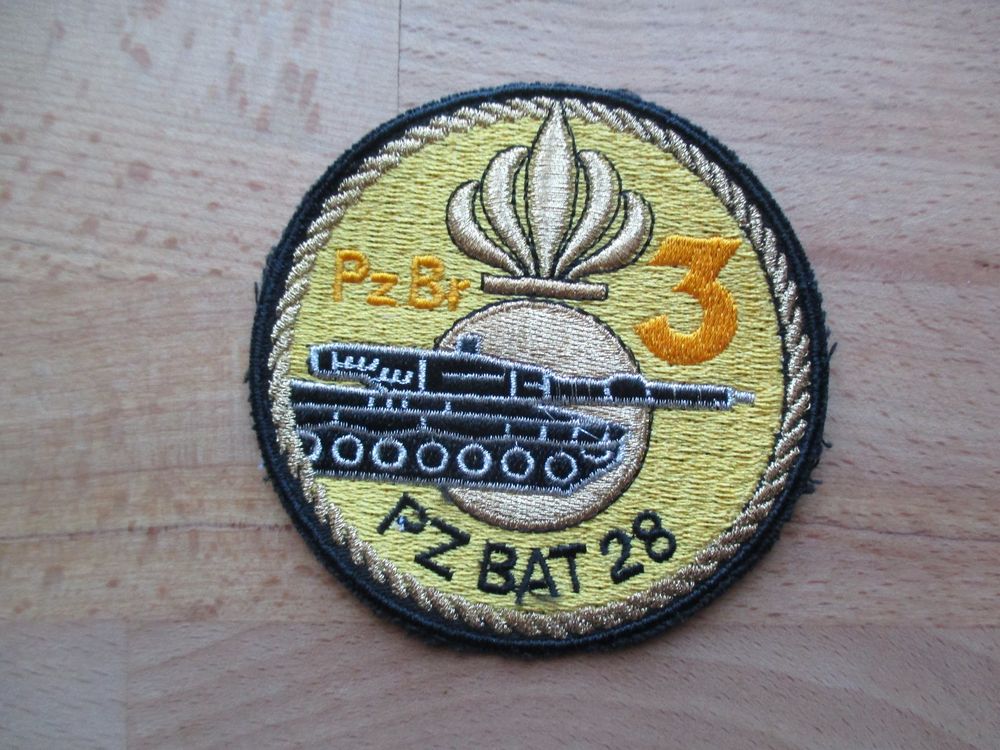 Badge Abzeichen Militär Schweiz Pz Bat 28 (Gebraucht) in Obfelden für ...