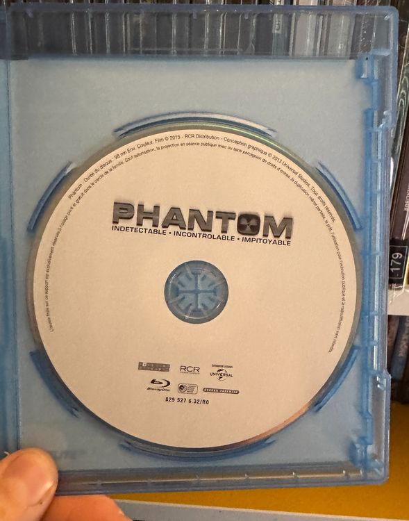 Phantom (2013) - Blu-ray (D'occasion) à Semsales pour CHF 4.5 – avec livraison | Acheter sur Ricardo