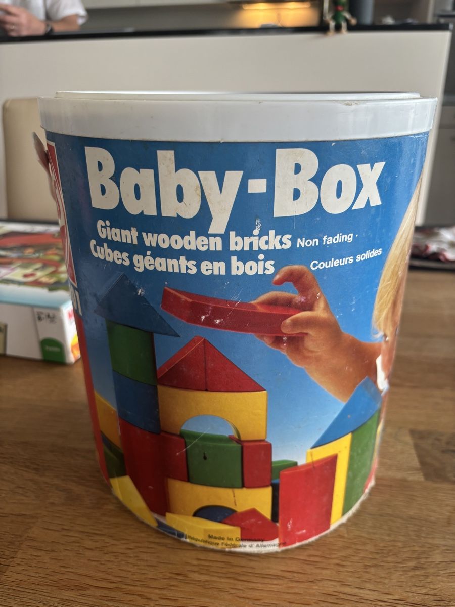 Baby-Box Holzbausteine, für Kinder ab 1 Jahr (Gebraucht) in Gebenstorf ...
