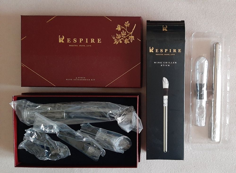 Respire Wine Accessories Kit 4-piece and Wine Chiller Stick (Neuf avec ...