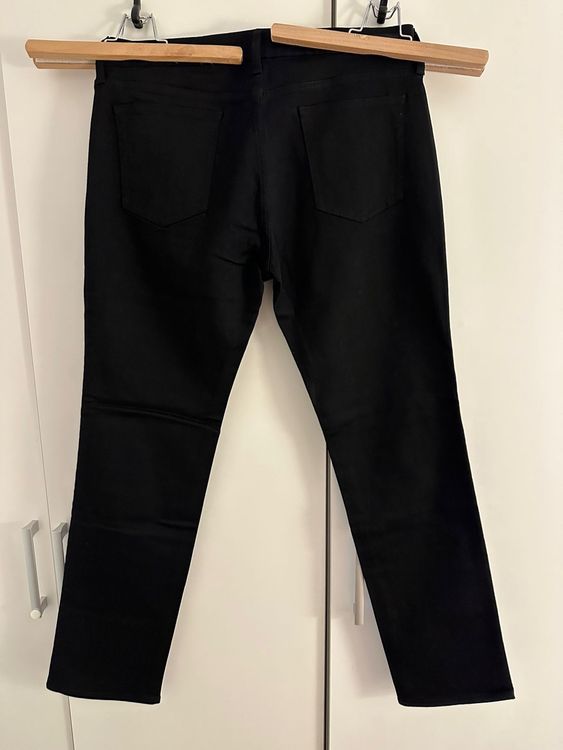Hose der Marke Uniqlo / 32x32 (NEU) (Neu und originalverpackt) in ...