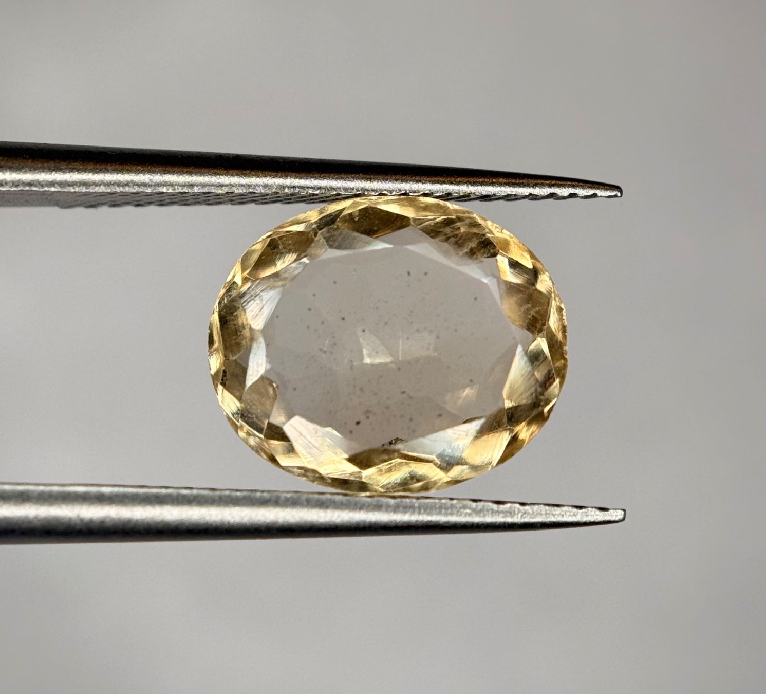 Ab 1 Fr. - 2.7 ct natürlicher Gold-Topas (Neu (gemäss Beschreibung)) in ...