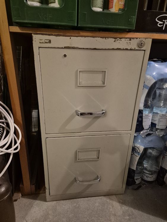 Vintage Rollschubladen Schrank (Gebraucht) in Hausen AG für CHF 1 – nur ...
