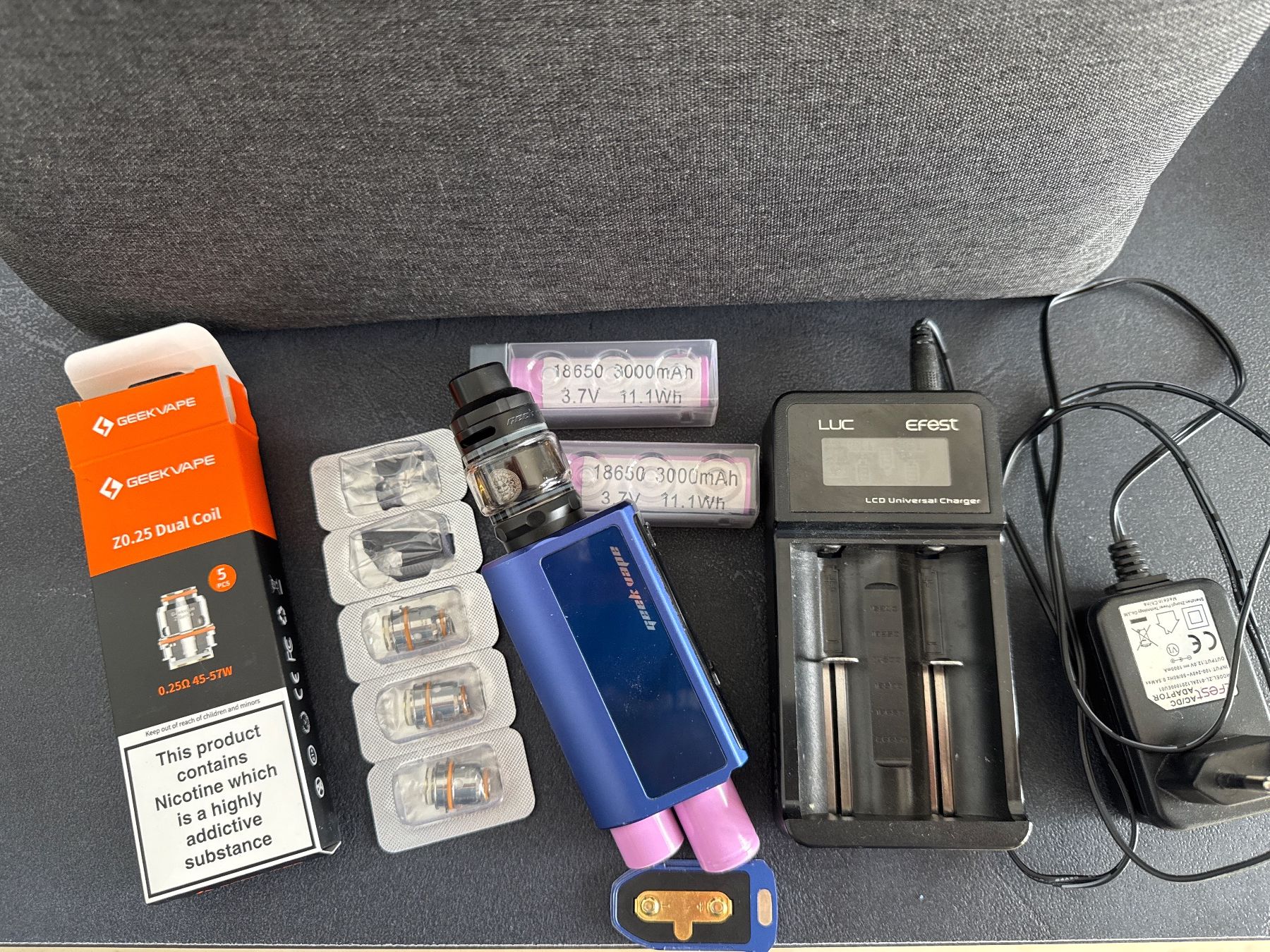 Geekvape Obelisk 200 Kit Dampferset inkl. Zubehör (Gebraucht) in ...