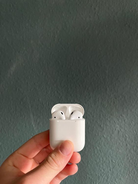 AirPods old generation | Kaufen auf Ricardo