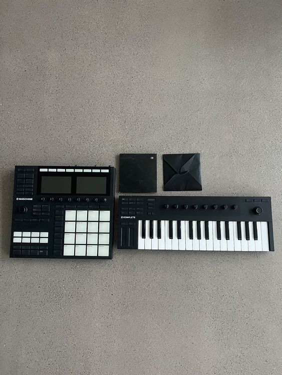 Native Instruments Maschine MK3 + Komplete M32 | Kaufen auf Ricardo