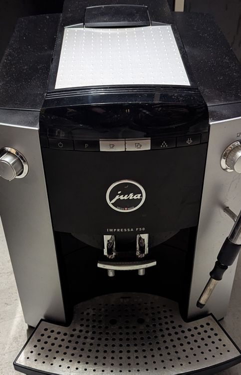 Jura Impressa F50 defekt (Defekt) in Luzern für CHF 19 – mit Lieferung auf Ricardo kaufen