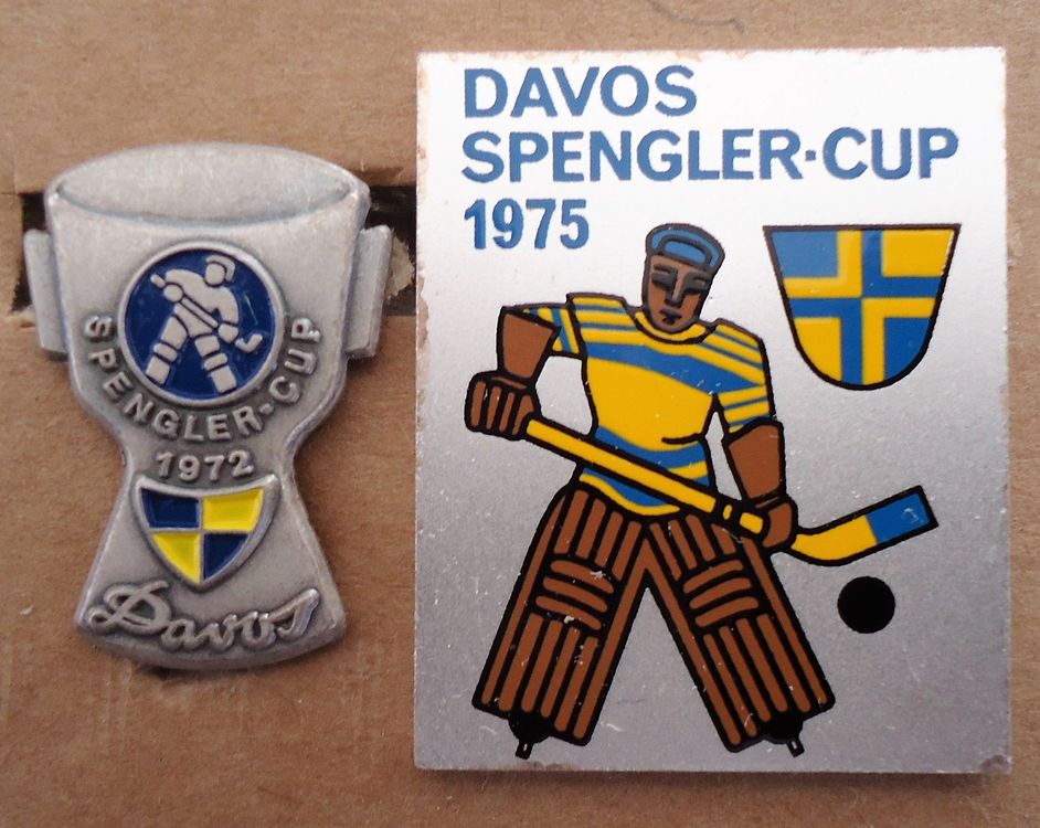 SPENGLER CUP Davos 2 Stück Abzeichen 1972 / 1975 (Gebraucht) in Davos ...