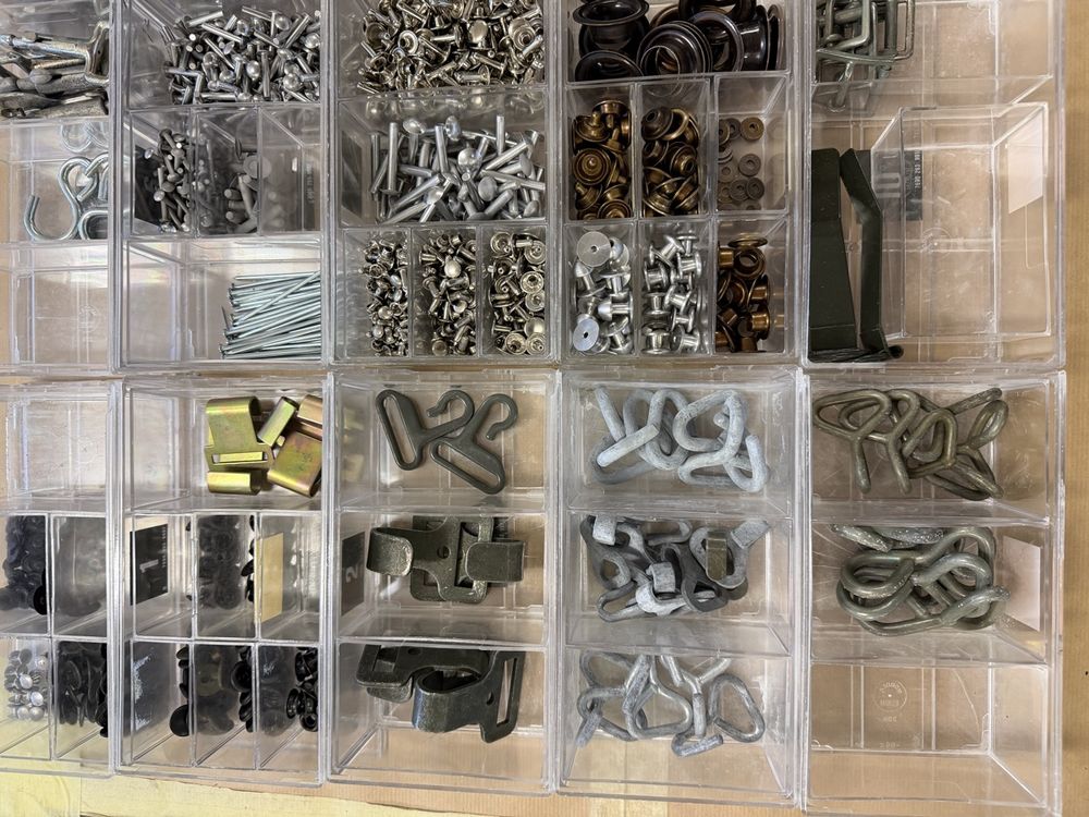 Sattler Material Schnallen Nieten Ösen und vieles mehr (Neu (gemäss ...
