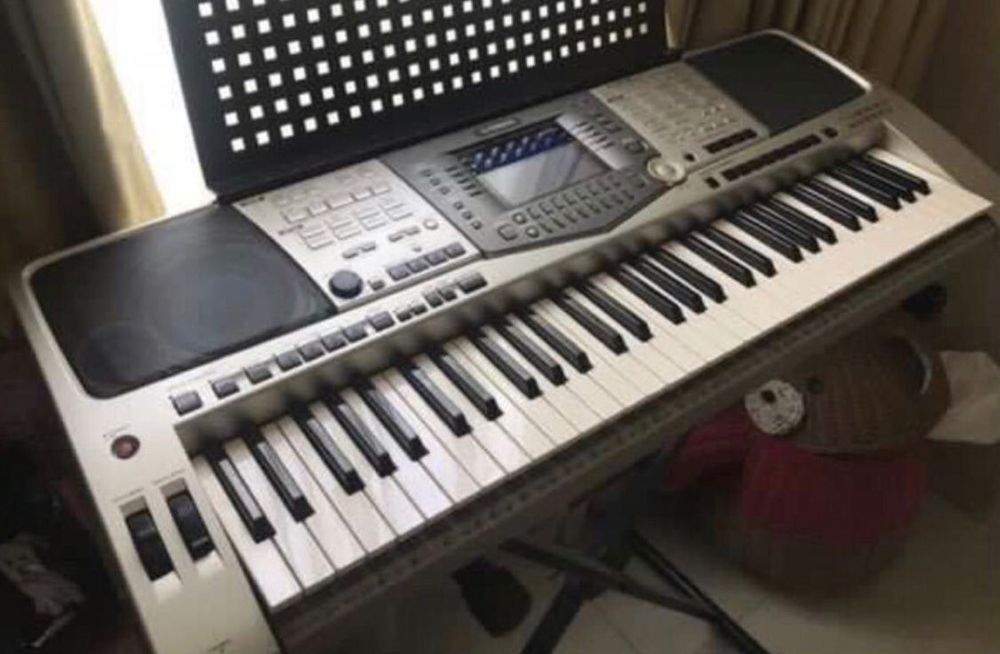 KEYBOARD Yamaha PSR 2000 | Kaufen auf Ricardo