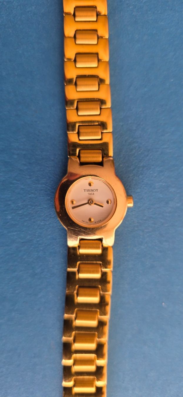 Tissot montre dame plaquée référence G331K (D'occasion) à St-Sulpice VD ...