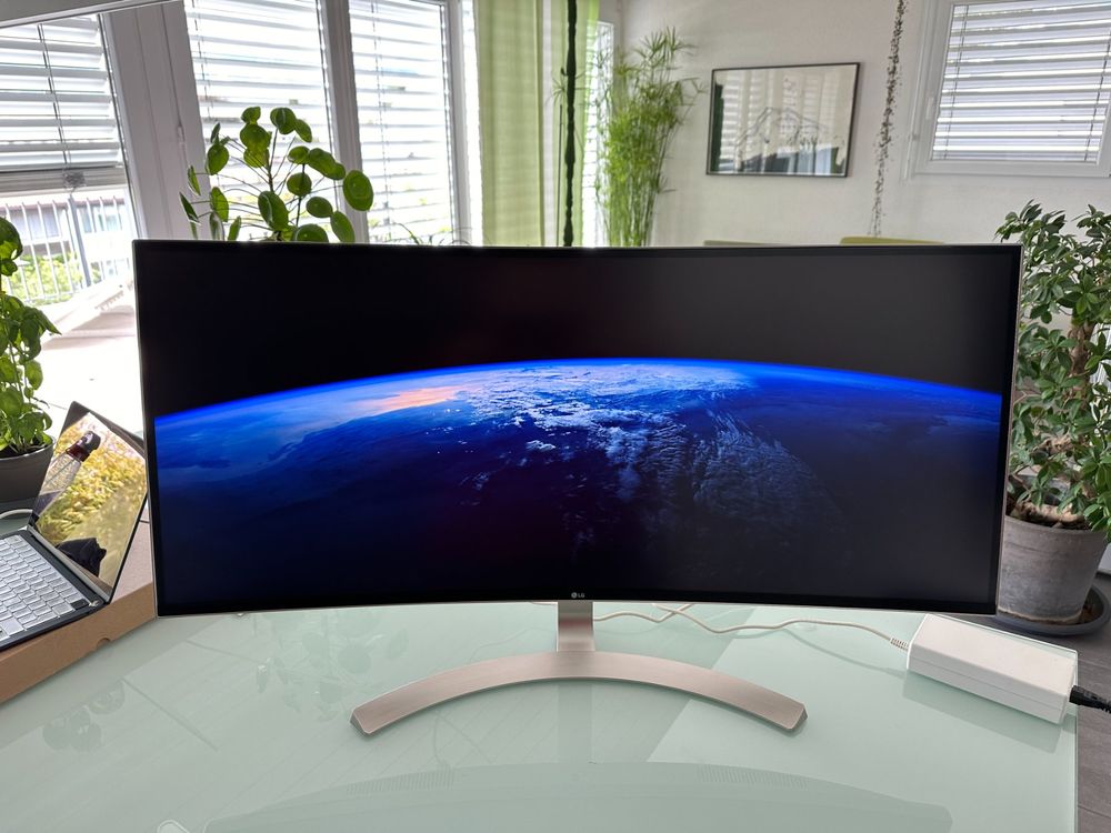 Écran LG 38UC99-W (Desktop & Gaming Monitor 3840x1600) | Kaufen auf Ricardo