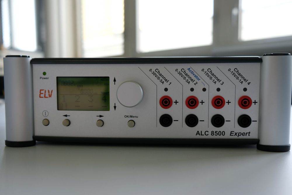 ELV battery charging center ALC 8500 Expert as NEW | Kaufen auf Ricardo