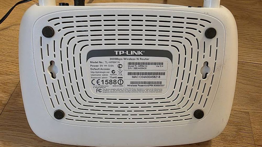TP-Link TL-WR841N - WLAN-Router 300 Mbit/s (Gebraucht) in Ostermundigen ...