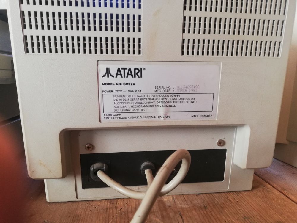 Atari SM124 Monitor | Kaufen auf Ricardo