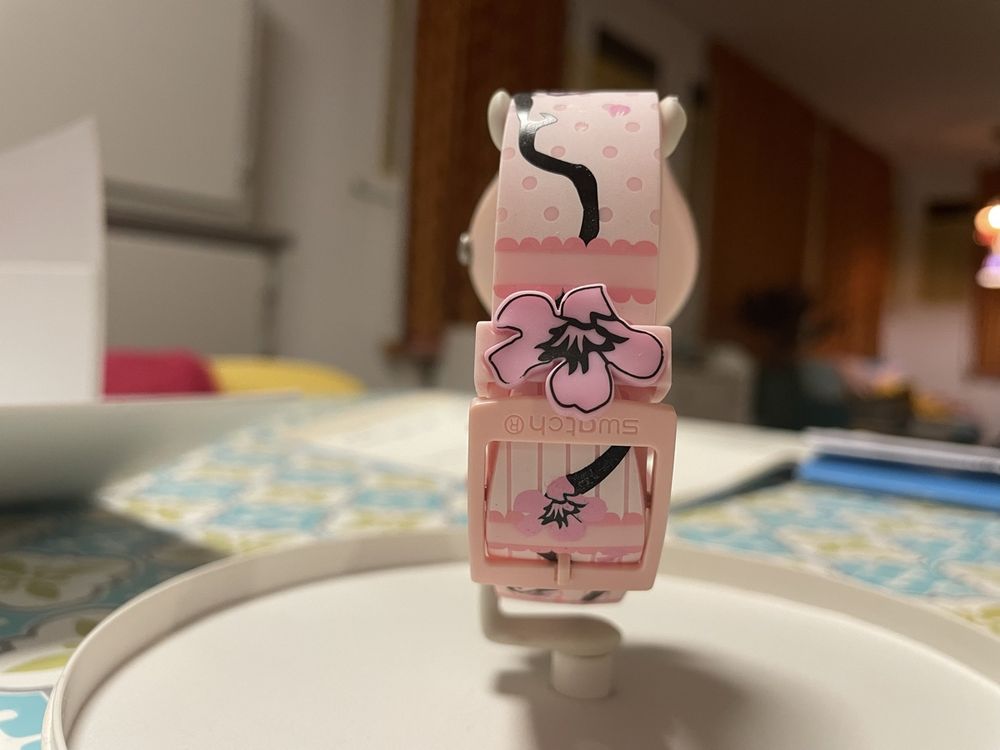 Dreamcake Swatch Uhr by Sara Hochuli (Neu (gemäss Beschreibung)) in ...