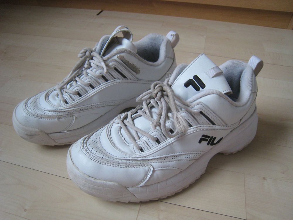 FILA weisse SNEAKER Gr. 41 USED | Kaufen auf Ricardo