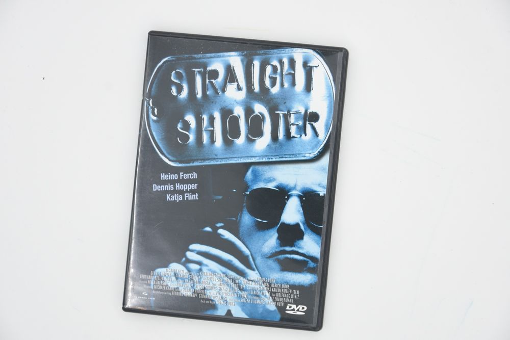 Straight Shooter DVD (Gebraucht) in Forch für CHF 0.45 – mit Lieferung ...