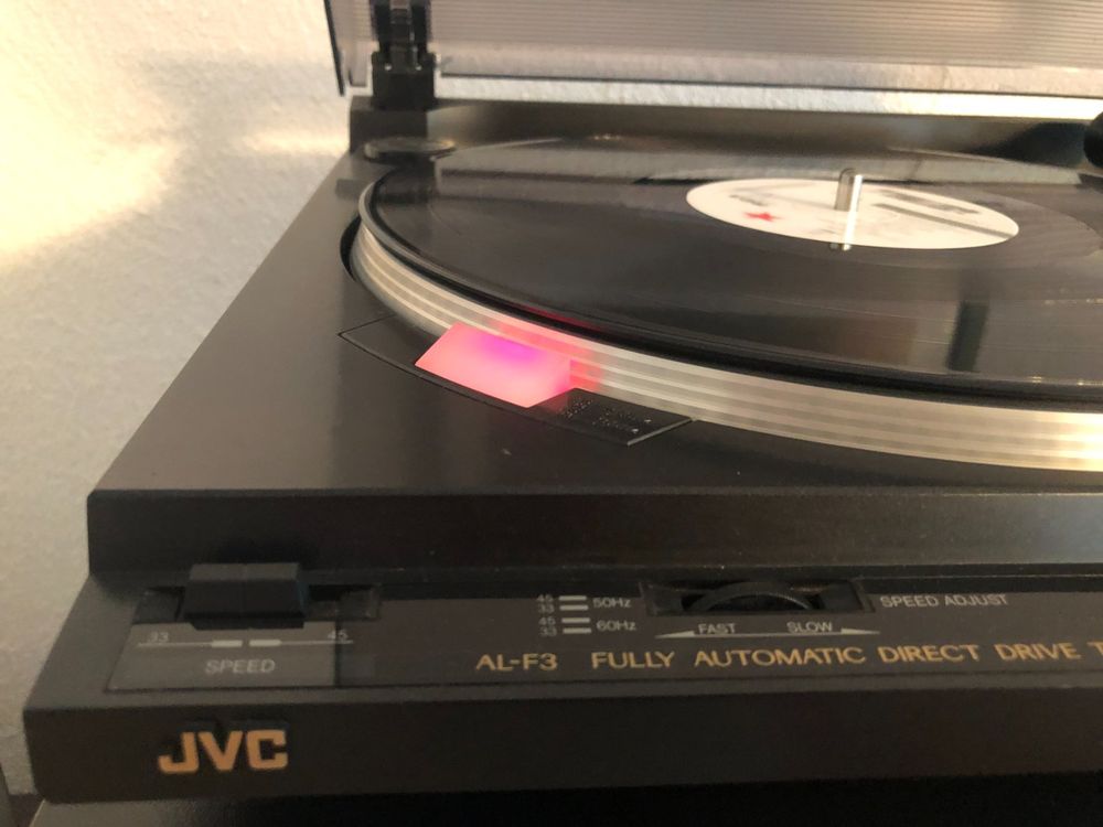 JVC AL-F3 Vollautomatischer Plattenspieler mit Direktantrieb (Gebraucht ...