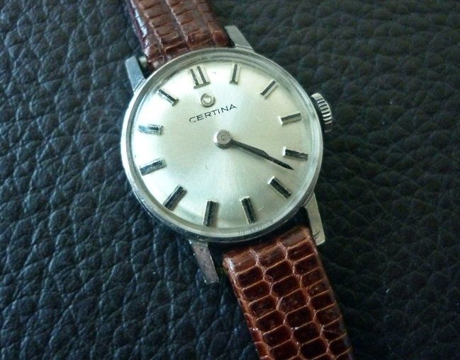 Vintage Certina Damenuhr - Handaufzug (Gebraucht) in Adliswil für CHF 25 – mit Lieferung auf ...